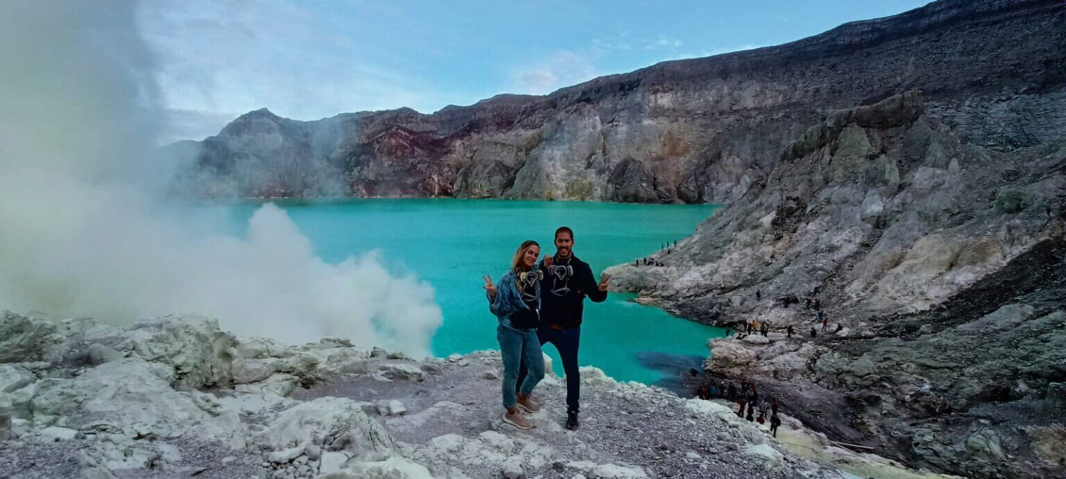 Ijen Crater Blue Fire Tour depart from Banyuwangi (Private Trip)